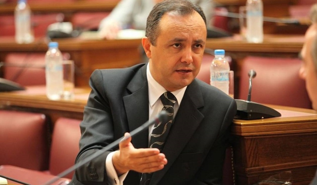 Θεόδωρος Καράογλου: Διαγνώστηκε με καρκίνο στον μαστό | iPliroforia.gr