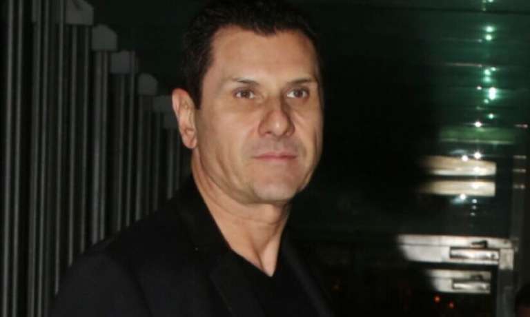 EKTAKTO: Παραδόθηκε ο 26χρονος που μαχαίρωσε τον επιχειρηματία Γιάννη ...