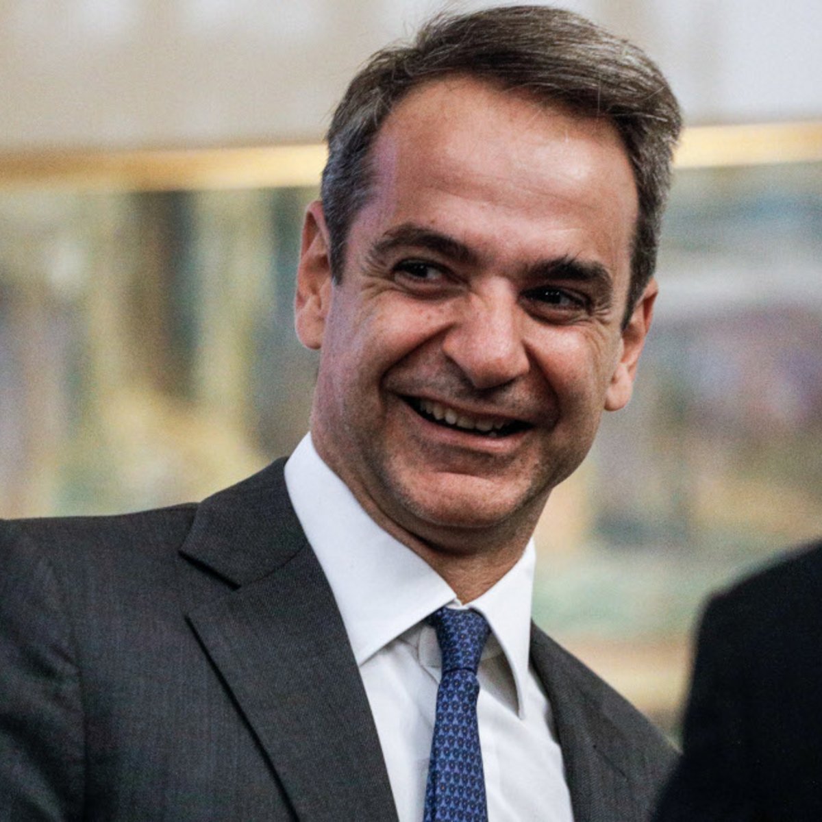 Ευχάριστη έκπληξη από τον Κυριάκο : 600 ευρώ δώρο για τα Χριστούγεννα ...