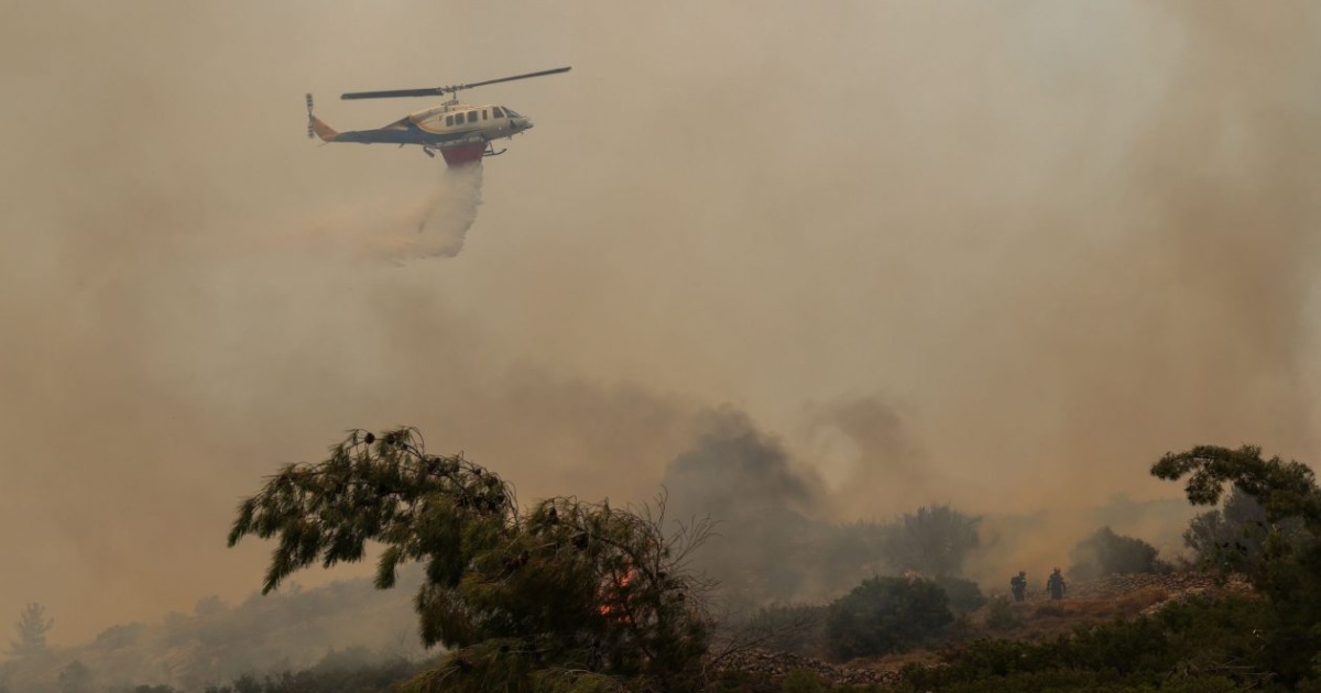 ΕΚΤΑΚΤΟ: ΦΩΤΙΑ ΤΩΡΑ – Μεγάλη πυροσβεστική επιχείρηση | iPliroforia.gr