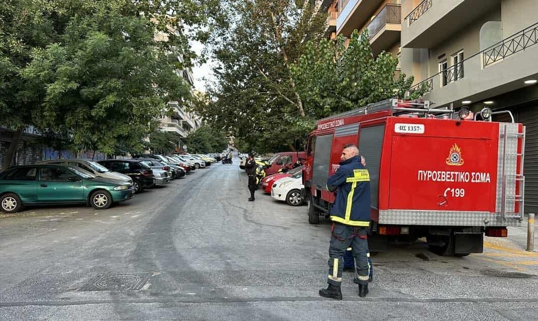 Συναγερμός στα Εξάρχεια: Ύποπτο σακίδιο στην οδό Ζαΐμη | iPliroforia.gr